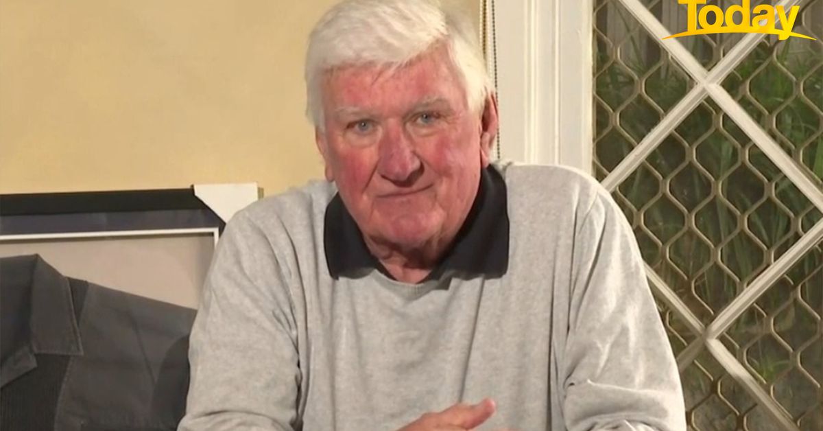 Ray Warren: Legendary Aussie sport commentator celebrated in new ...