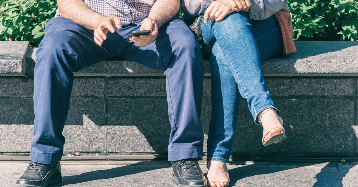 Manspreading: Is it always disrespectful or is it sometimes necessary ...