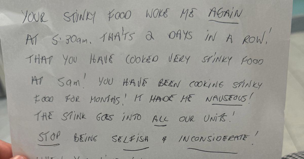 Neighbour's furious letter over 'stinky food' in apartment buildin ...