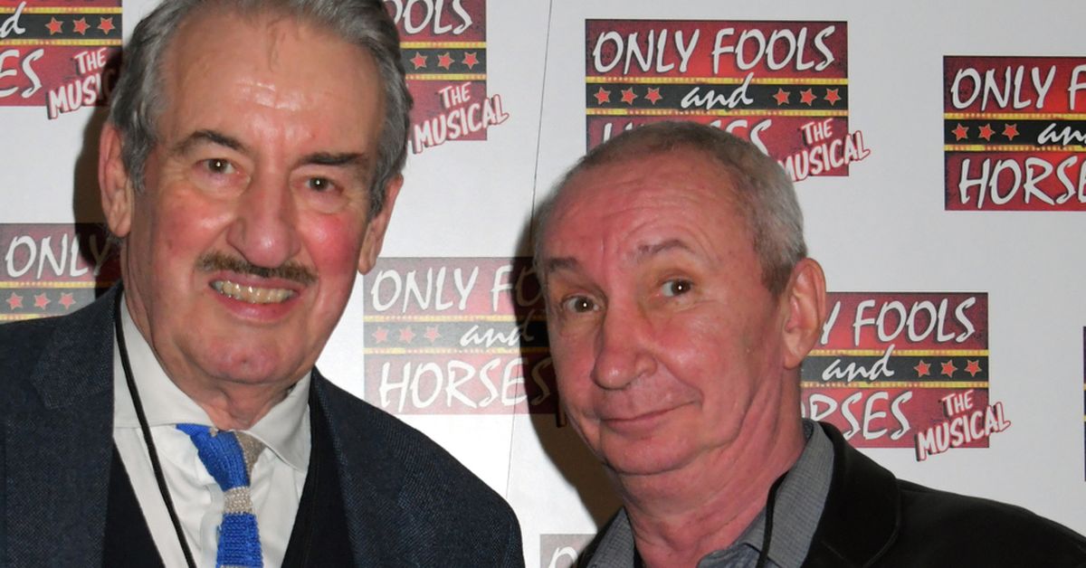 Only Fools And Horses star Patrick Murray announces his lung cancer has ...
