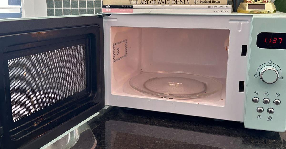 Cleaning hacks: The $2.50 kitchen staple that finally rid my dirty ...