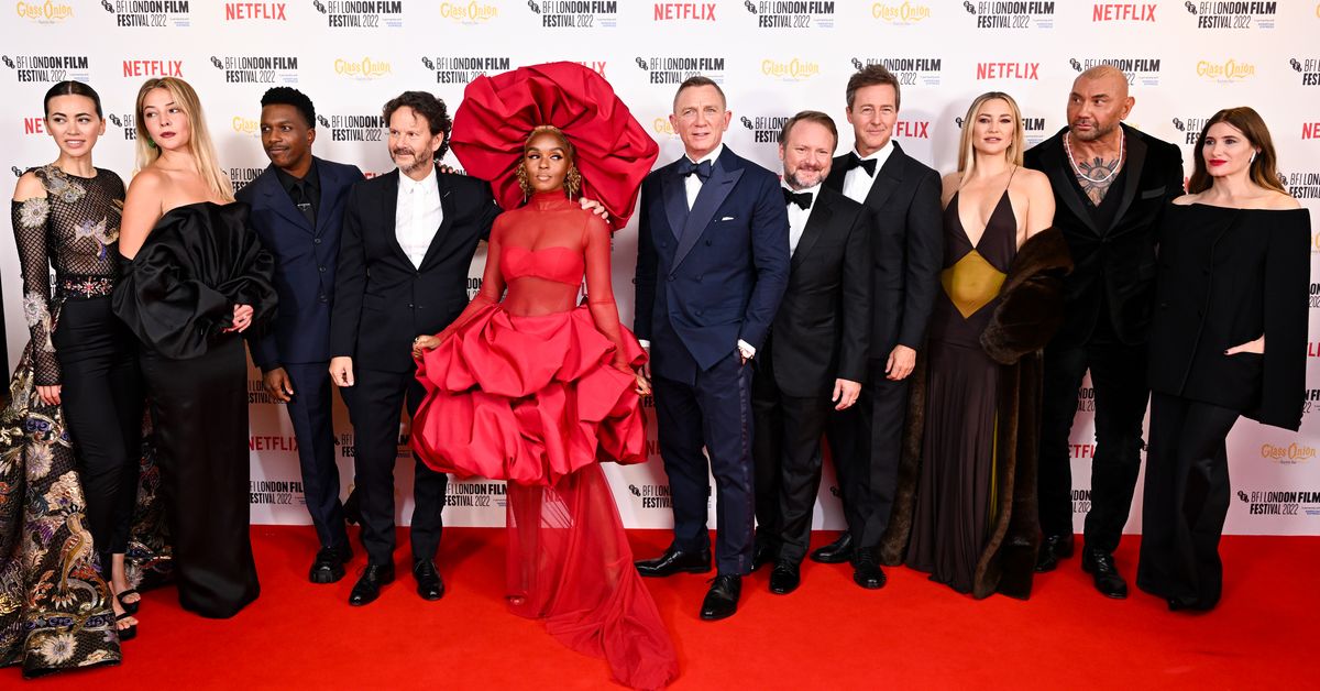 Glass Onion premiere: Edward Norton, Daniel Craig, Janelle Monae on ...