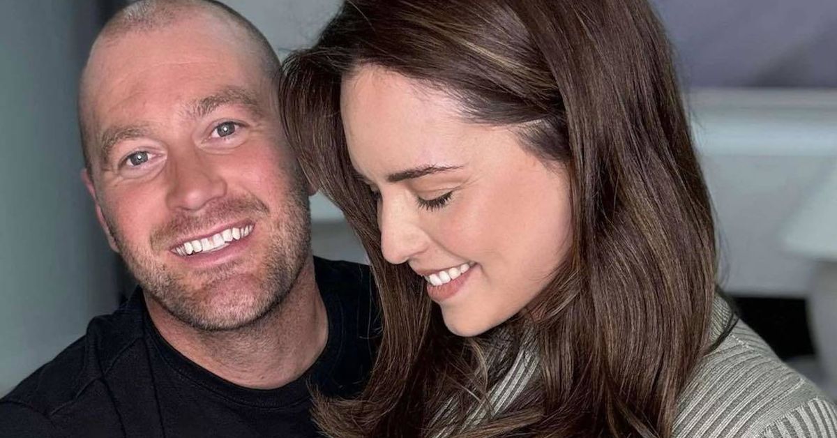 Olympia Valance announces her first pregnancy with Thomas Bellchambers ...