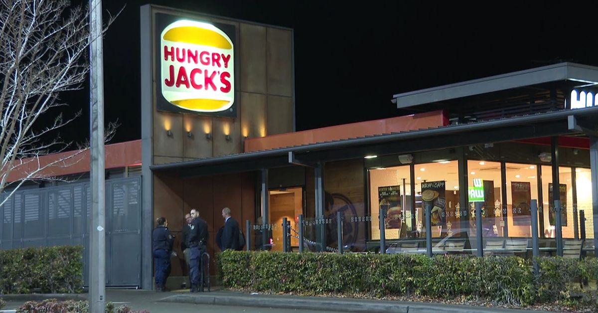 Hungry Jacks hold up: Man demands burger and onion rings during 'armed ...