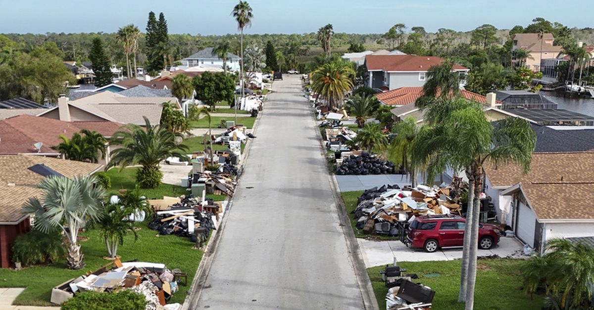 Hurricane Milton tracker, update: 200km/h winds lash Florida coast as ...