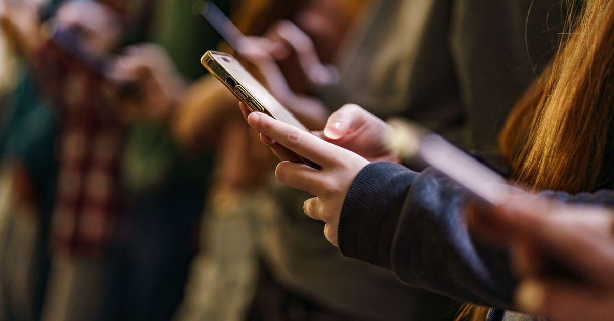 Mobile phones in schools: 'I'm against a blanket ban on mobile phones ...