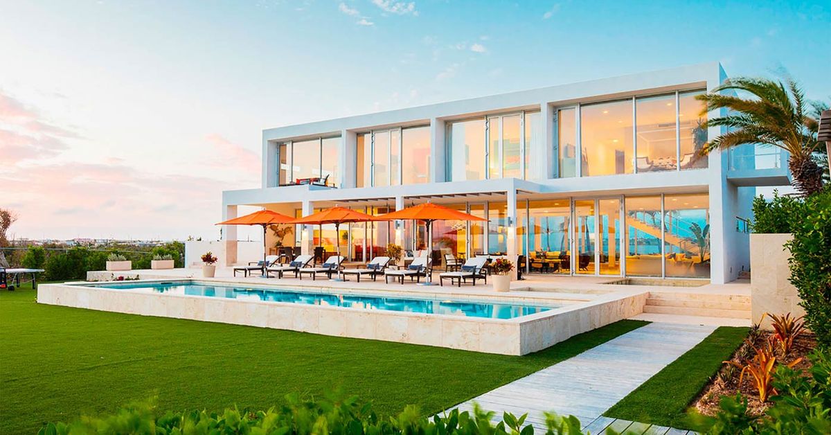 Marriott sets Airbnb in its sights with new home rental offering