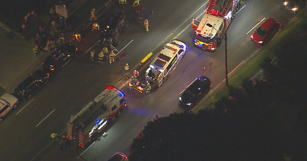 Major Sydney road reopened after three-vehicle crash leaves man trapped