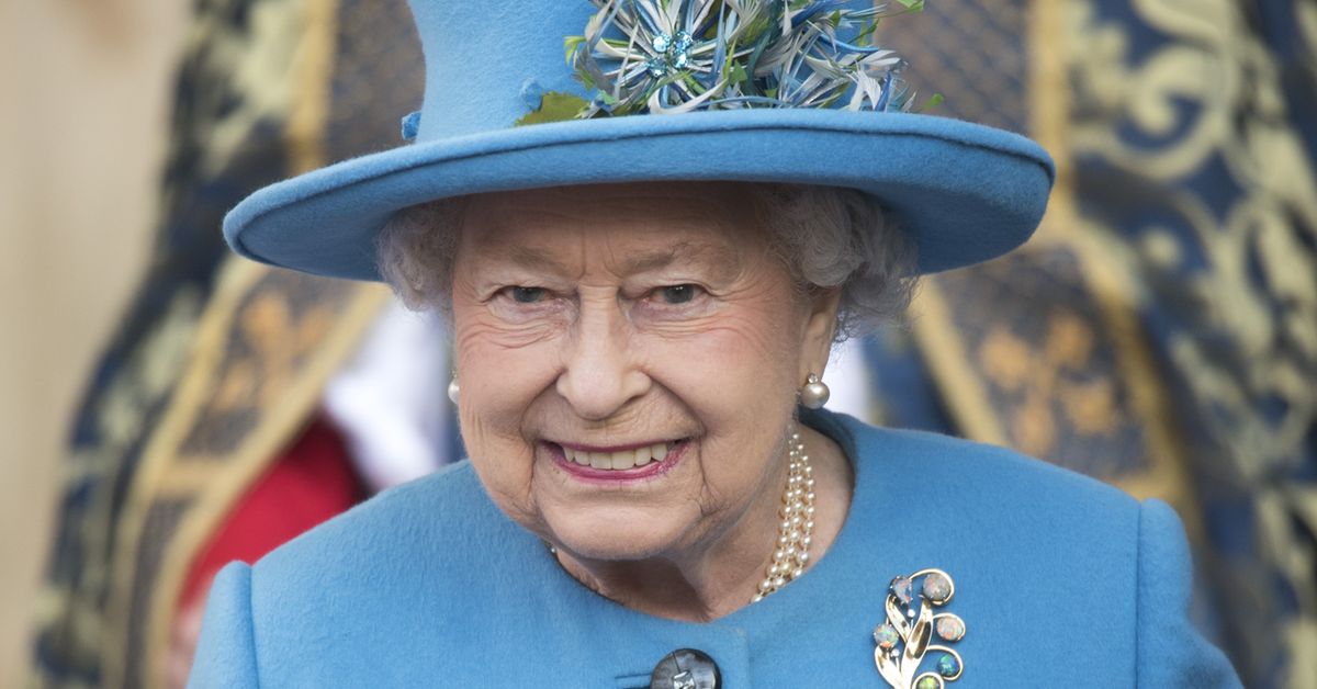 Queen Elizabeth II bone cancer claims in new book