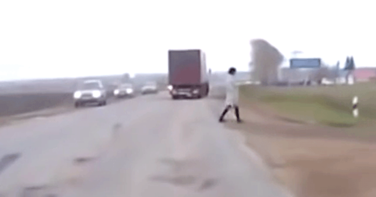 Totally convincing ‘teleportation’ video is irrefutable proof Putin has ...