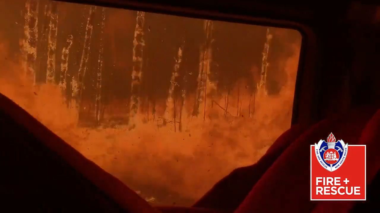 Bushfire crisis live coverage: NSW firefighters shield inside truck ...