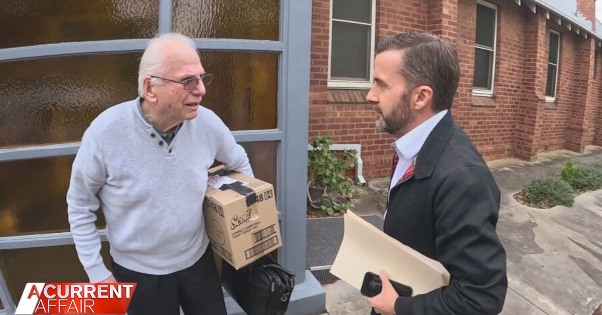 A Current Affair: Australia's oldest fraudster Robert Wayne Collins ...