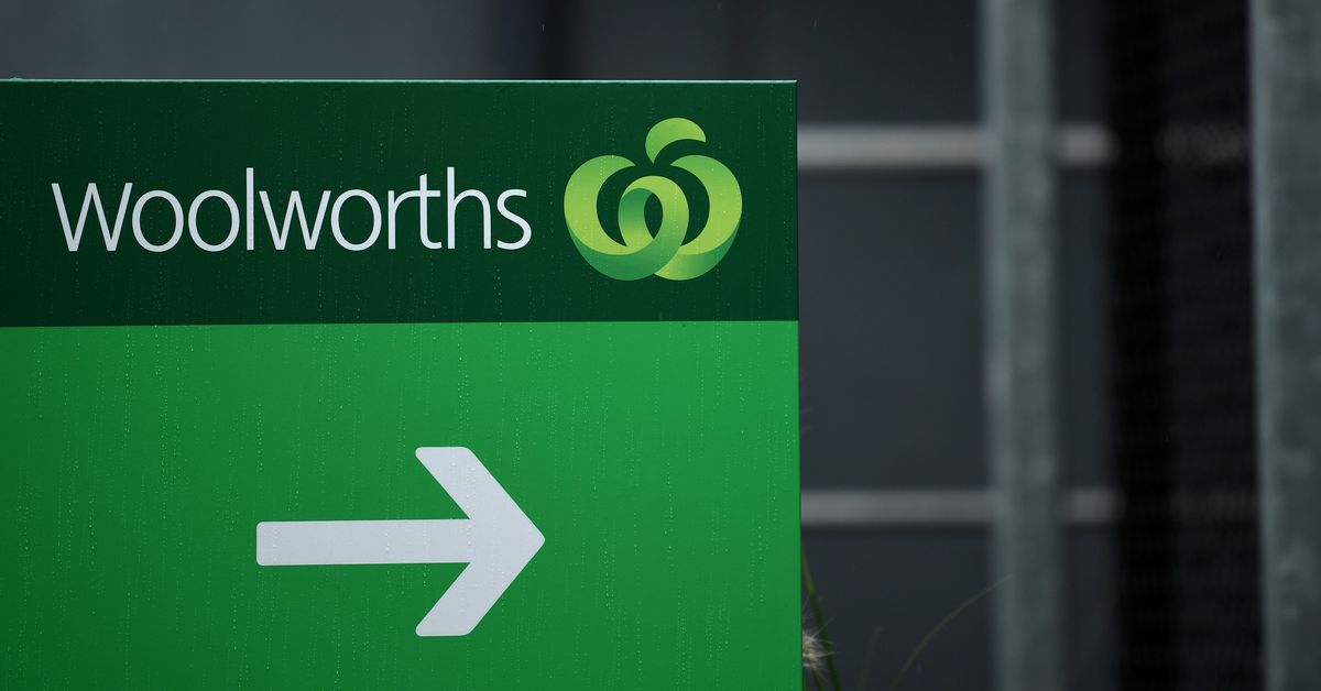 Coronavirus: Woolworths stores return to normal trading hours from Monday