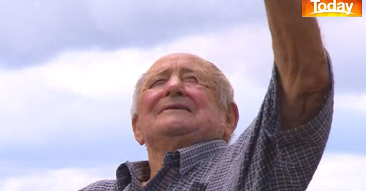 Meet the 'onion oracle' who can predict the weather