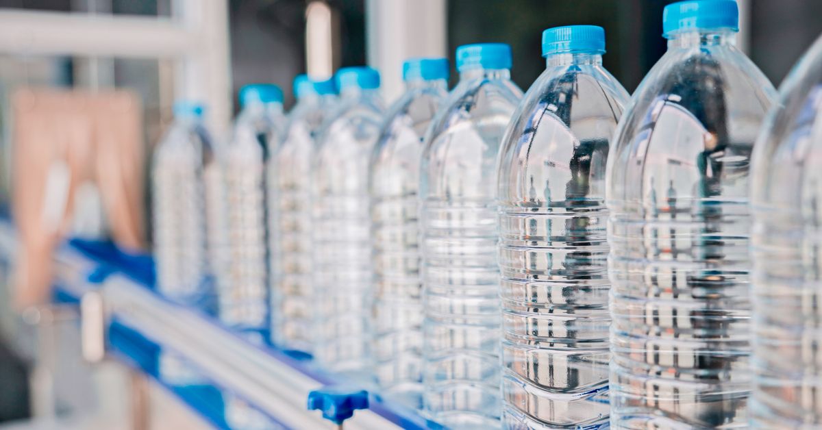 Types of water: What do electrolyte, alkaline, protein and pure water ...
