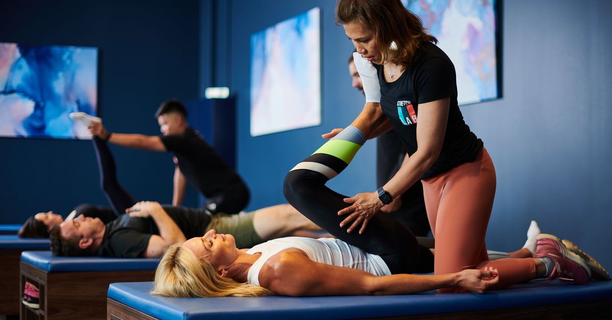 Assisted stretching: What is it and how can it help you? - 9Coach