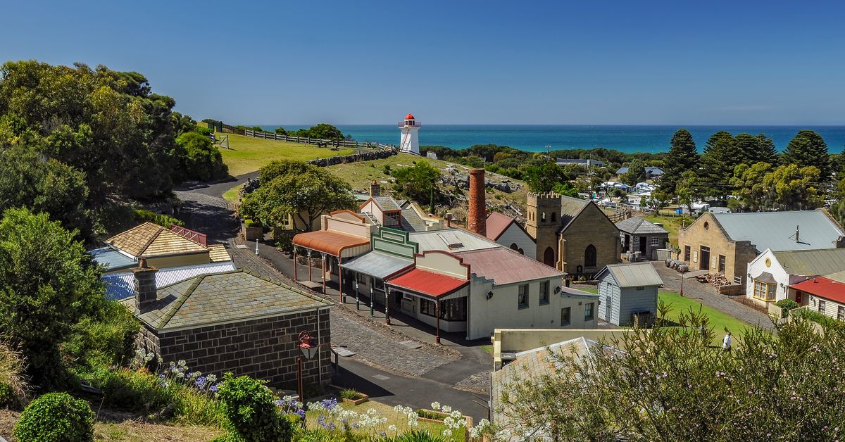 Seaside suburb crowned Top Tourism Town in Victoria for 2025 - 9Travel