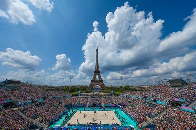 Paris Olypmics 2024: Meet Peter Spens, the artist whose job is to paint ...