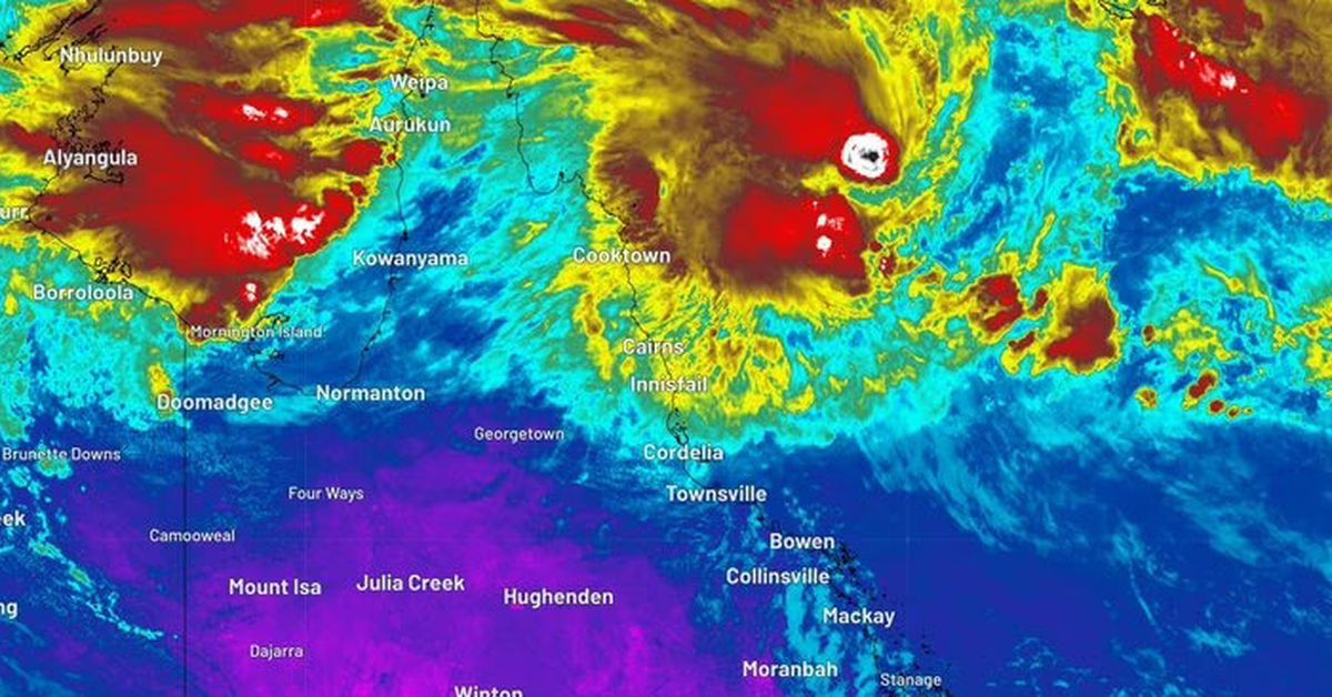 Weather forecast Queensland: Cyclone risk still high as second tropical ...