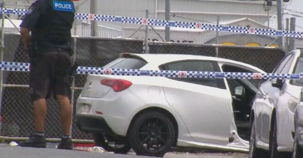 Mermaid Waters stand-off: Man charged after police allegedly threatened ...