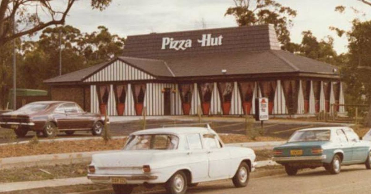 Pizza Hut dine-in: As Pizza Hut celebrates 55 years in Australia we ...