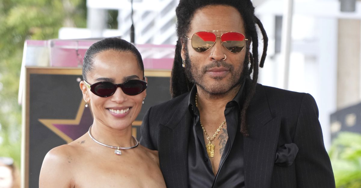 Zoë Kravitz reflects on her 'very hurtful' decision to live with her ...