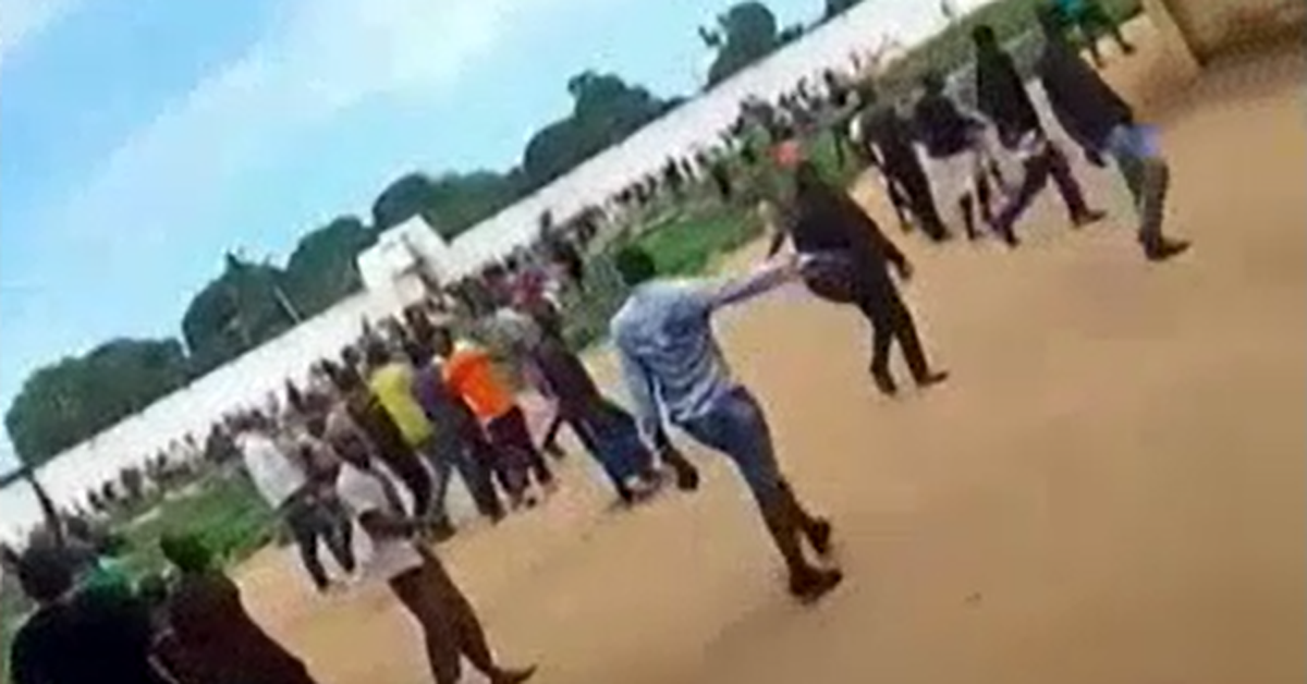 More than 6000 prisoners escape high-security prison in Mozambique