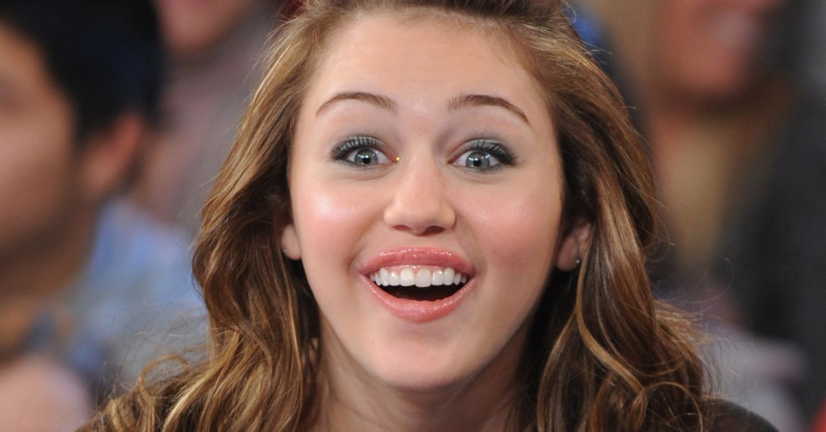 The winner of Miss America 2018 looks exactly like Miley Cyrus - 9Celebrity