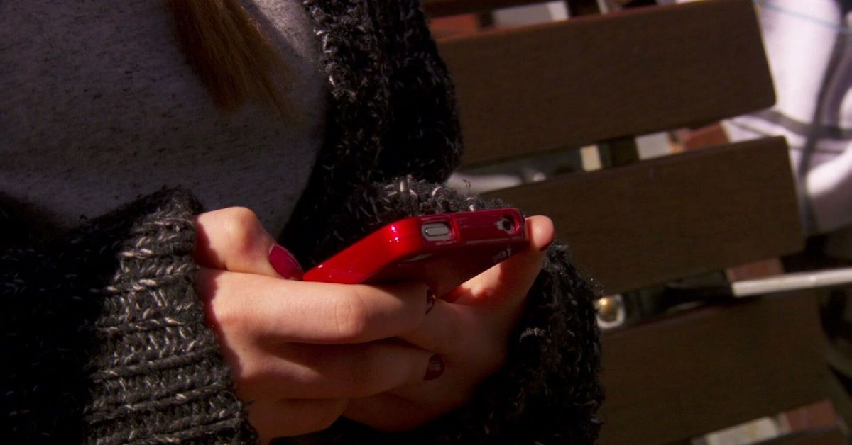 Queensland cyberbullying study: Staggering 98 per cent of teenage girls ...