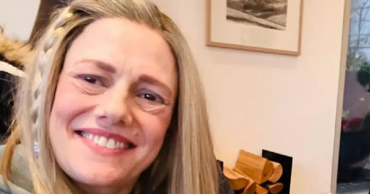 Teacher and mum who shared breast cancer journey dies - 9Honey