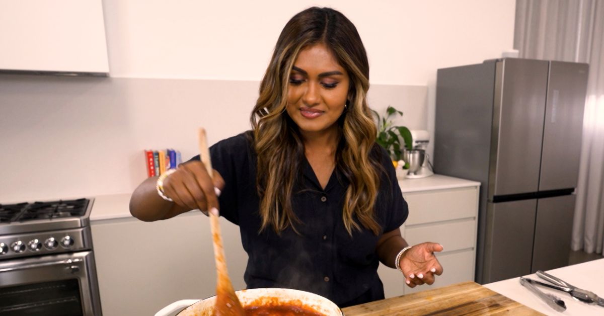 Minoli De Silva | Three secret ingredients to the ultimate bolognese ...