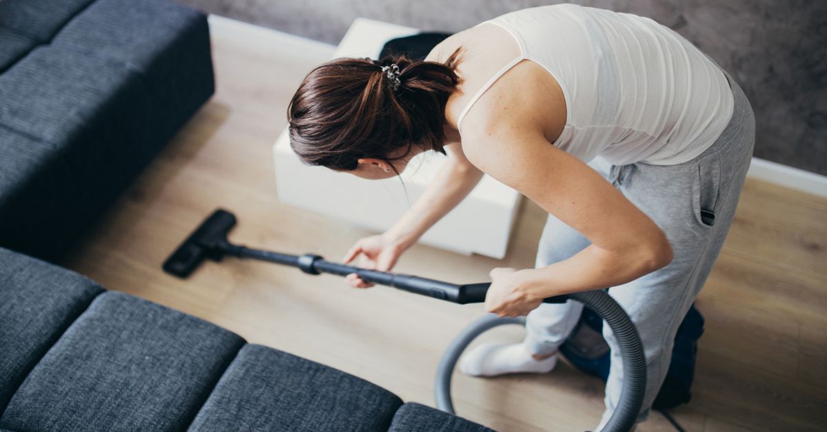 How to clean the house quickly: 6 easy cleaning jobs tackling kitchen ...