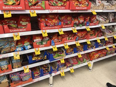 Pascall Clinkers shortage: The $6 supermarket swap Aussies are going ...