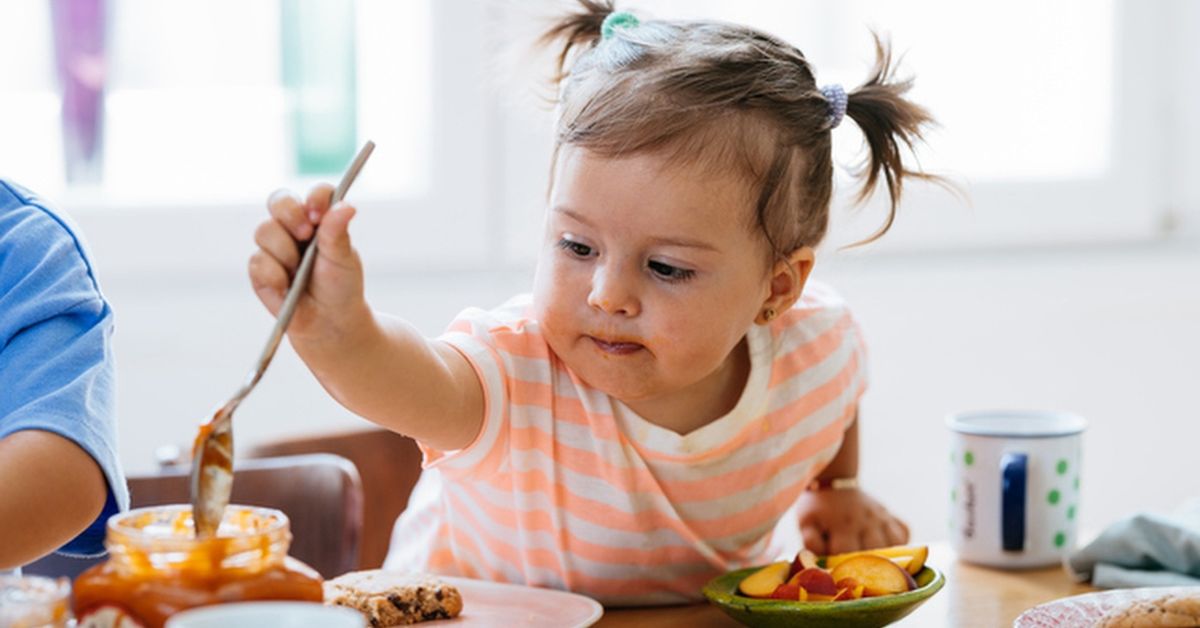 The lies parents tell their kids to eat vegetables - 9Honey