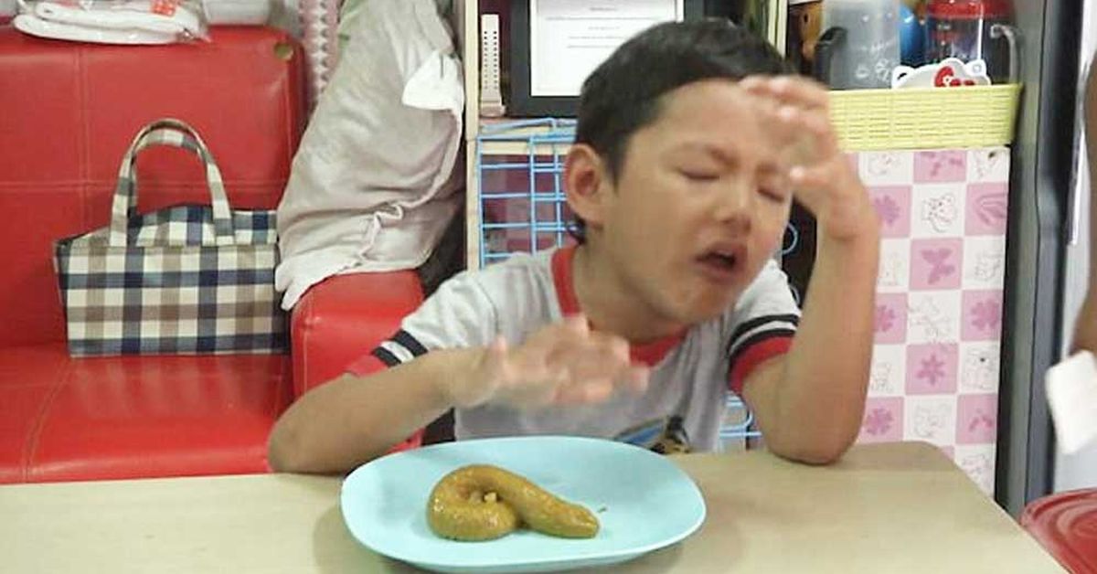 Little boy is NOT okay with Thailand's stomach-churning poop desserts ...