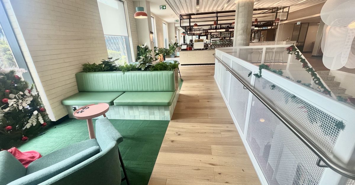 Holiday Inn's revamped Geelong hotel is the perfect weekend getaway ...