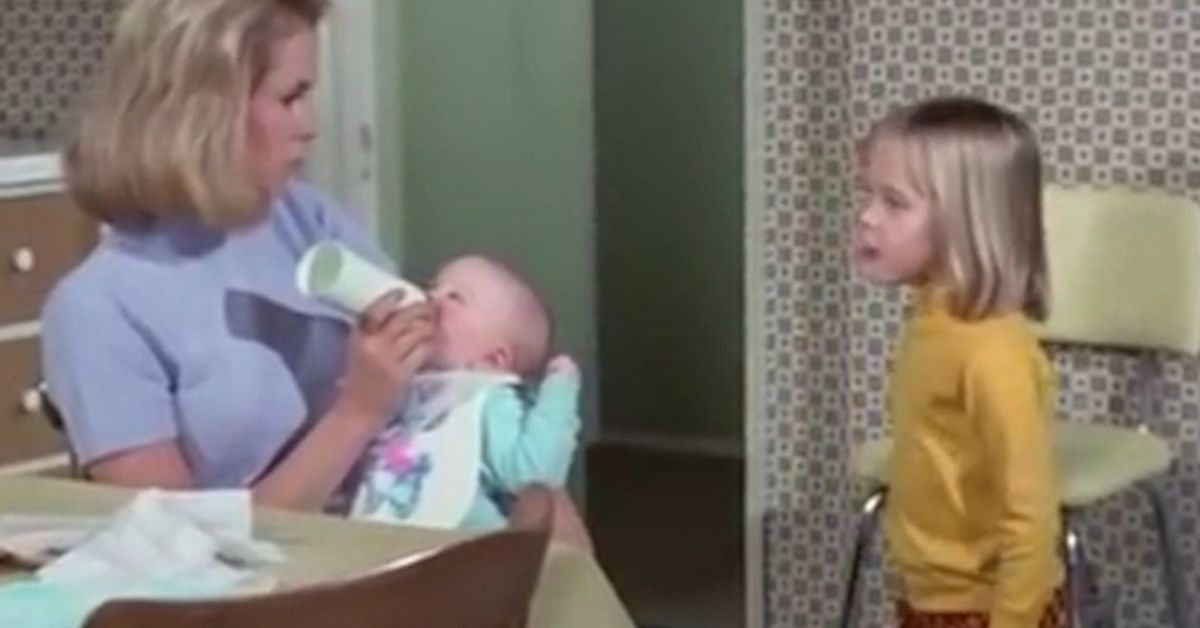 This is what little Tabitha from Bewitched looks like now | Erin Murphy ...