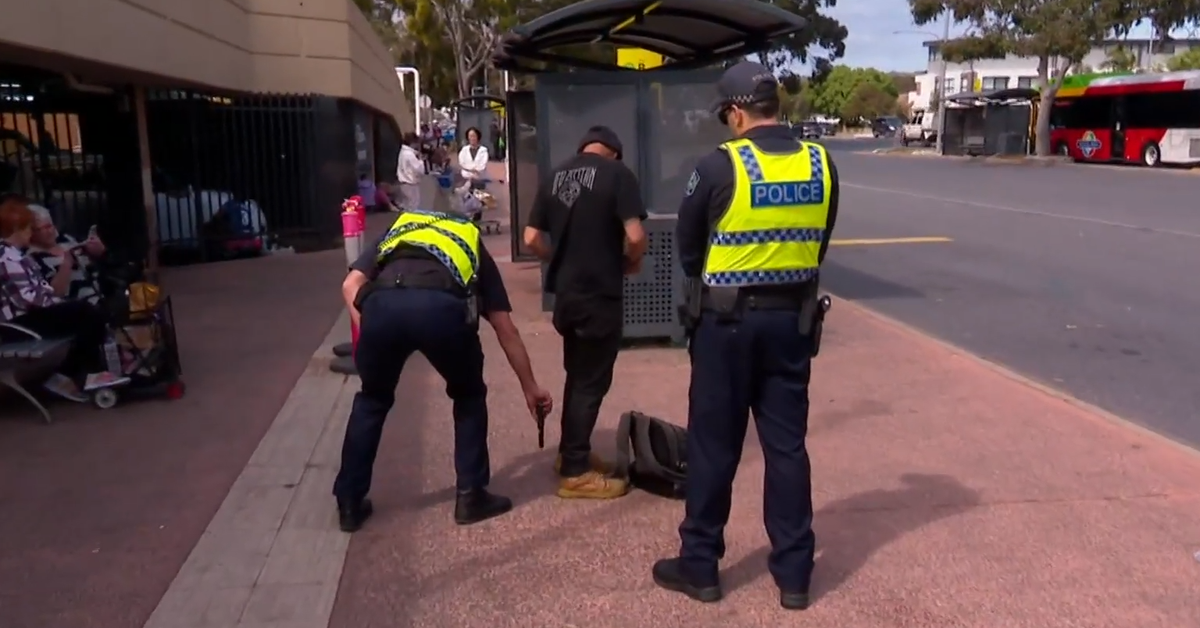 Police look to extend use of SA's new 'stop and search' knife laws