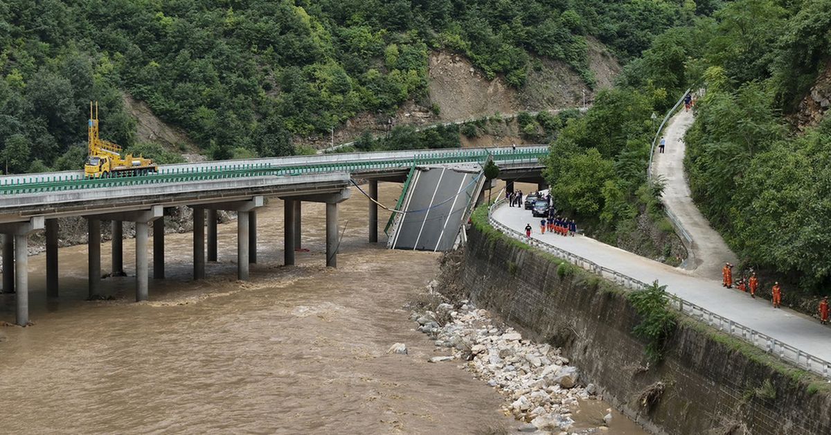 China bridge collapse: 15 dead and dozens missing after highway crumbles