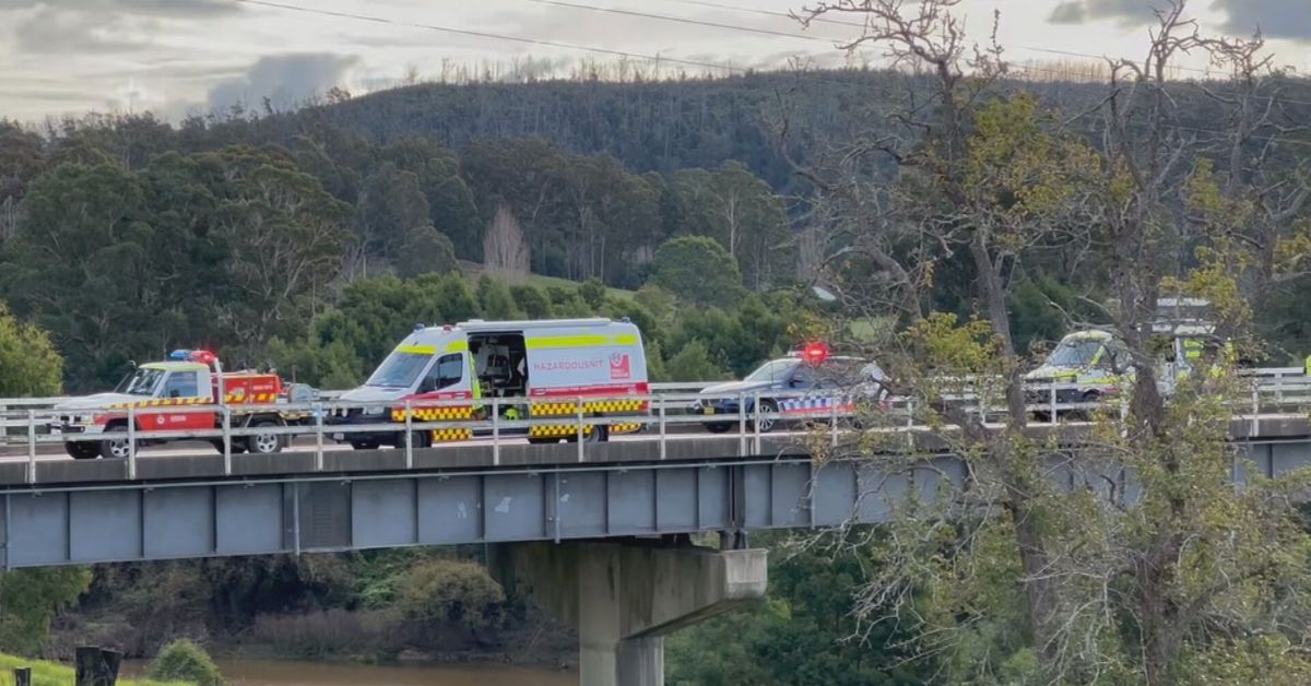 Princes Highway crash updates: Two people killed in horror NSW highway ...