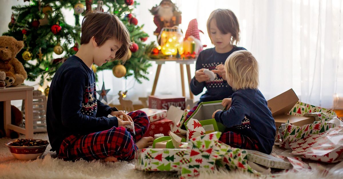 Christmas spending: Frugal tips so you won't break the budget