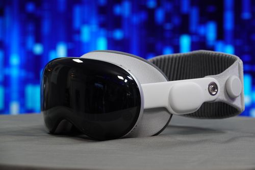 Apple Vision Pro Review: What is it, prices, features, release date in ...