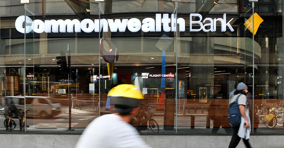 CBA withdrawal fee: Government urges Commonwealth Bank to 'reconsider ...