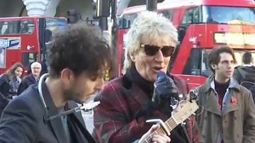 Entertainment news headlines - 9News