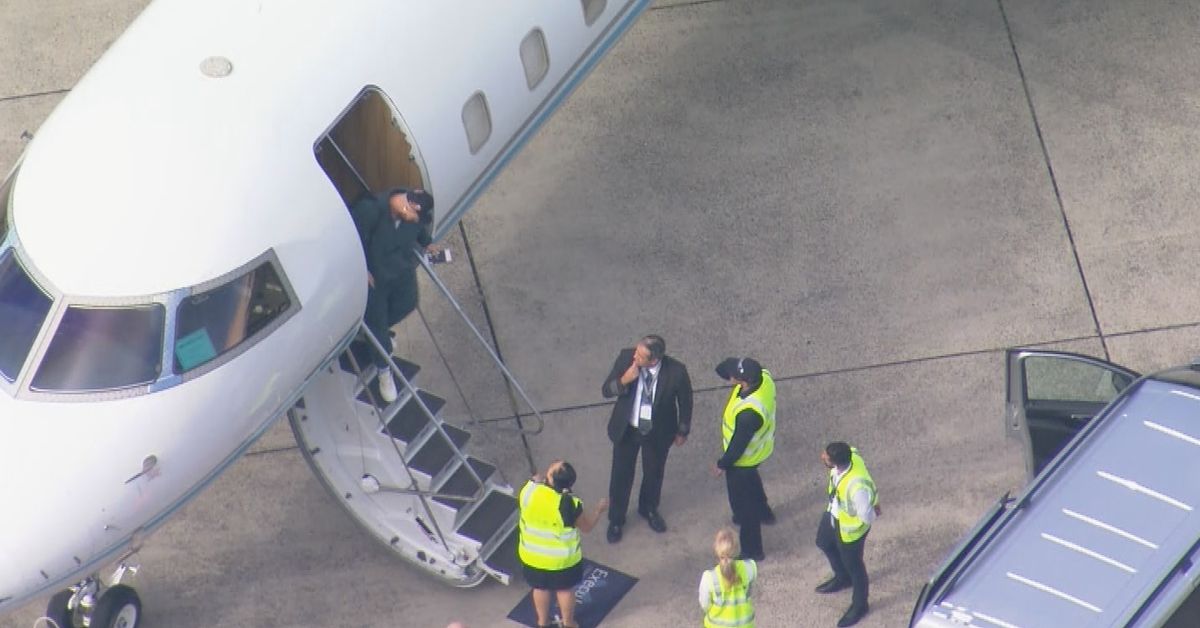 Taylor Swift Eras Tour Australia: Taylor Swift's boyfriend Travis Kelce ...