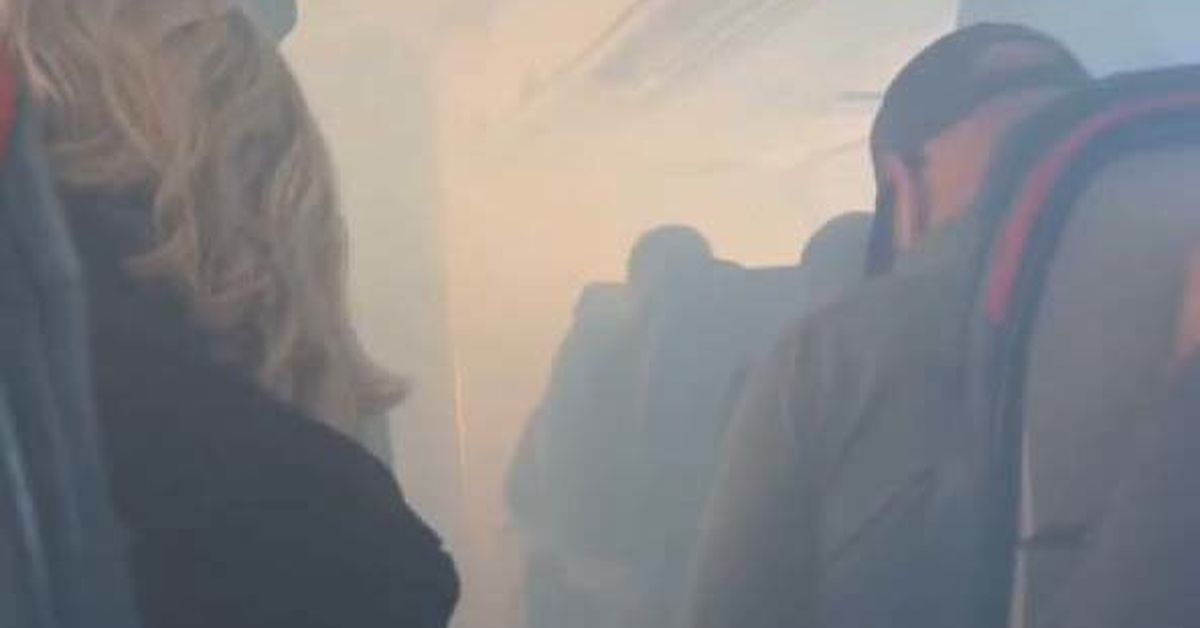 USA: Delta flight forced to turn around and evacuate after 'haze' seen ...