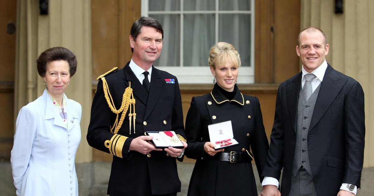 Mike Tindall's father reveals how he bonded with the royals after his ...