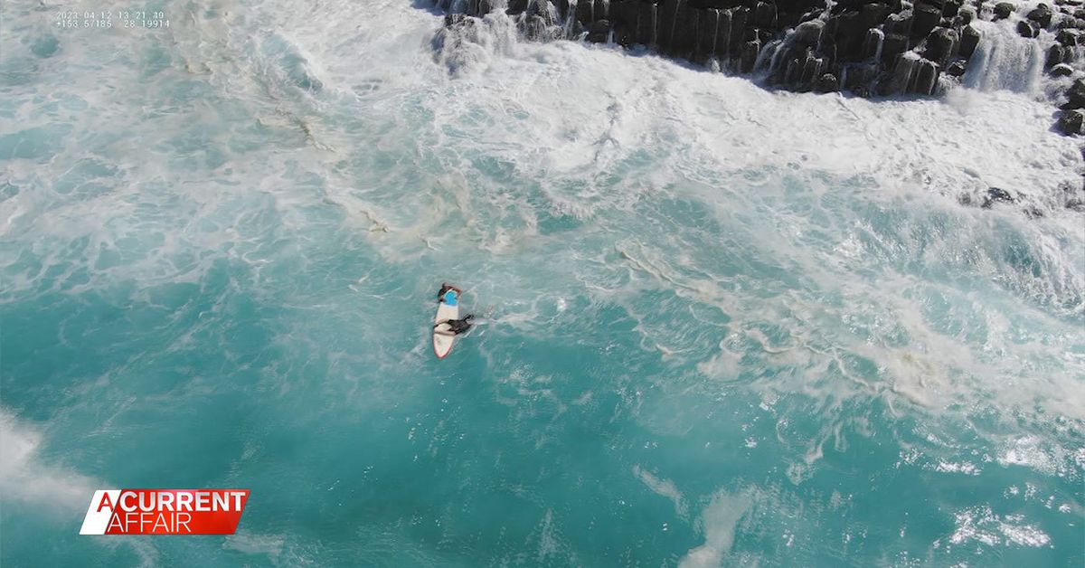 A Current Affair: Aussie dad helps woman he rescued from surf get back ...