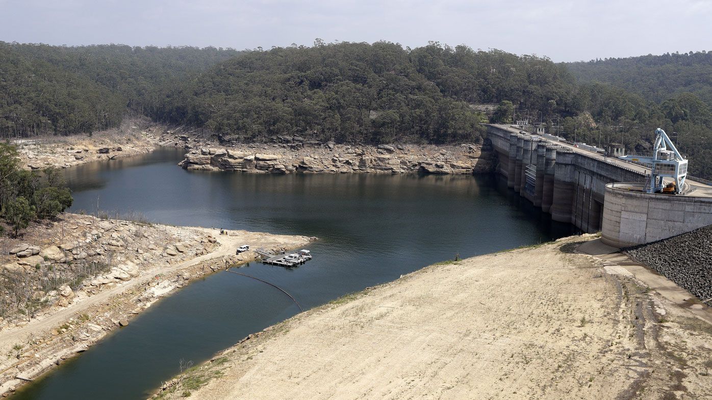 Water pours into parched NSW dams amid rain deluge