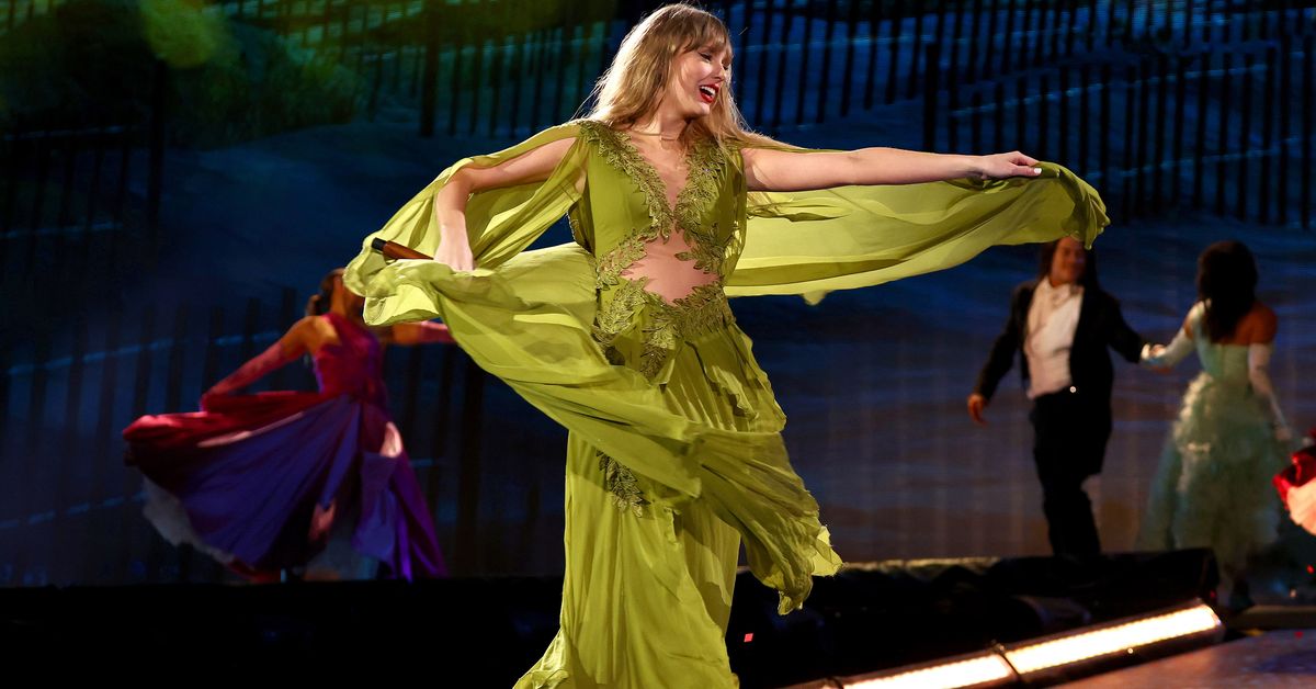 Taylor Swift's Eras tour: The fashion designers and labels behind her ...